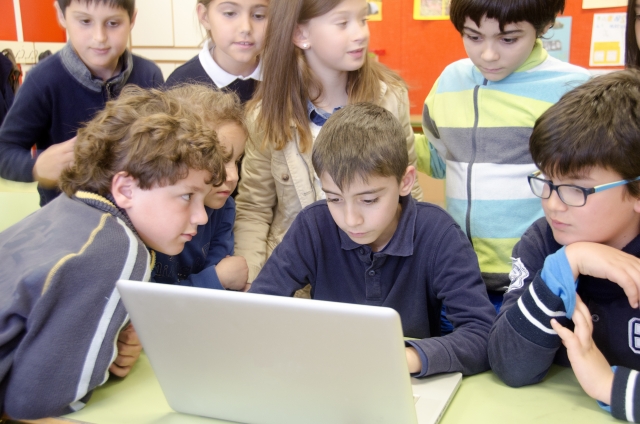 Thomas Bak博士インタビュー（中編）～人間にとって三～四言語を使うことは自然なこと～ | バイリンガル教育の研究機関【バイリンガル ...